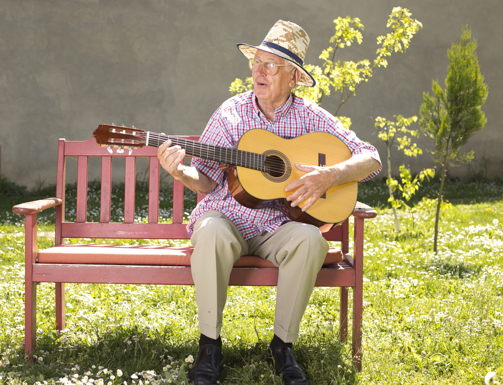 7 Hobbies For Your Elderly Loved Ones To Try 7 Hobbies For Your Elderly Loved Ones To Try